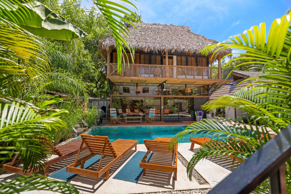 Beautiful Beachfront villas for rent in Costa Rica - Costa Rica Private ...
